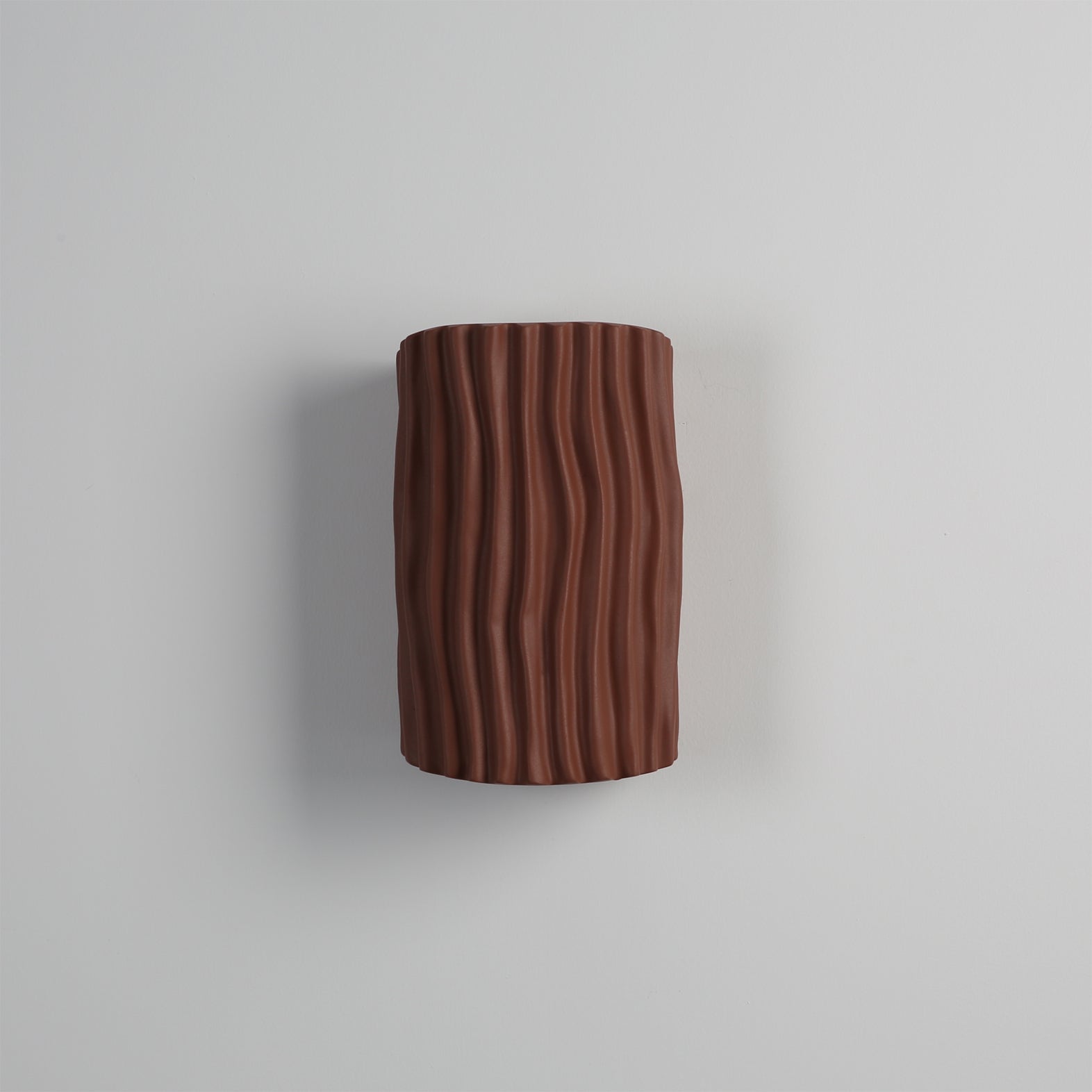 Pleated Resin Wall Lamp | Lumpaz